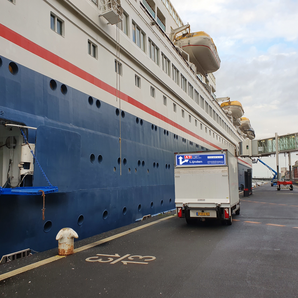 Aan boord leveringen - A9 Transport & logistics